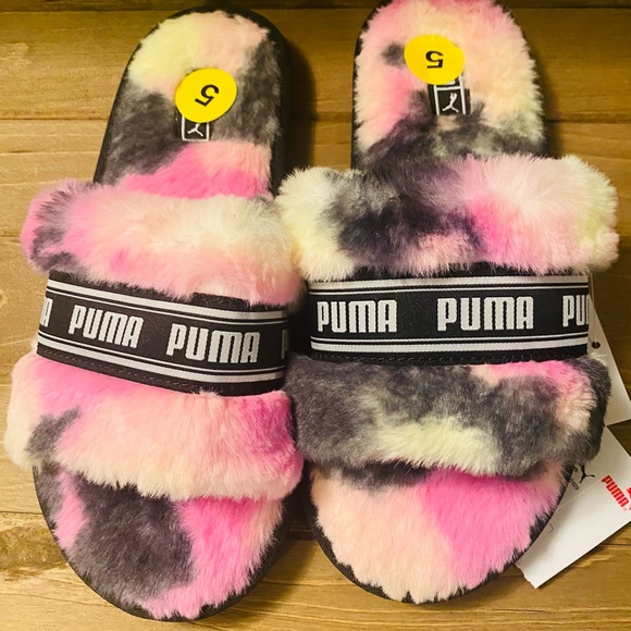 Puma | Shoes | Nwt Puma Girls Sz 5 Fluff Tye Dye Sandal Slipper Flip ...